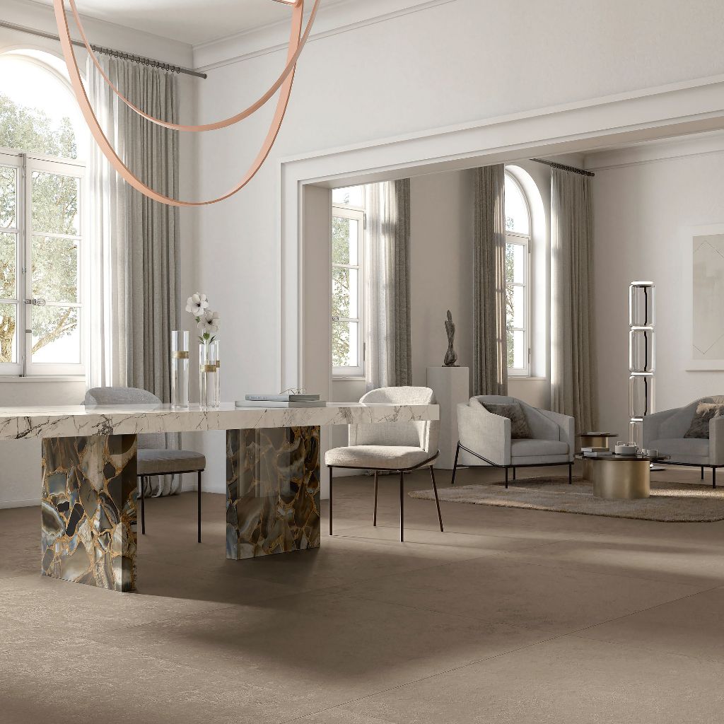 Spectrum Saddle | Plain Porcelain | Keystone